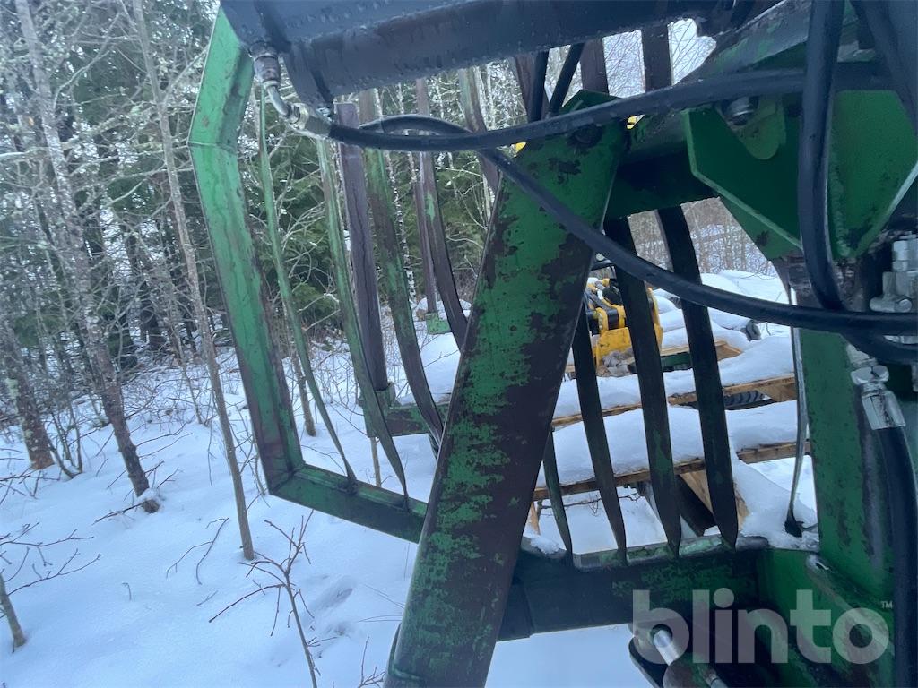 Huggarvagn - Farma 8 ton | Blinto auktioner