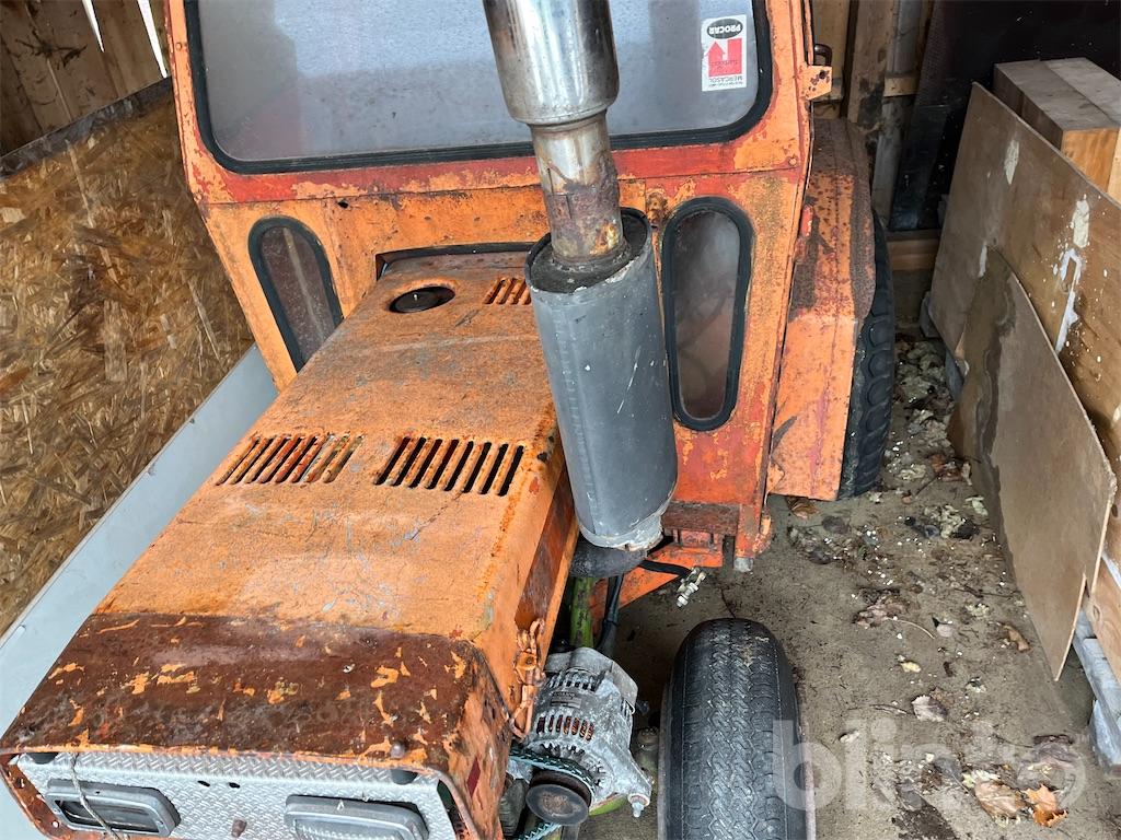 Traktor - Agria 4800 | Blinto auktioner