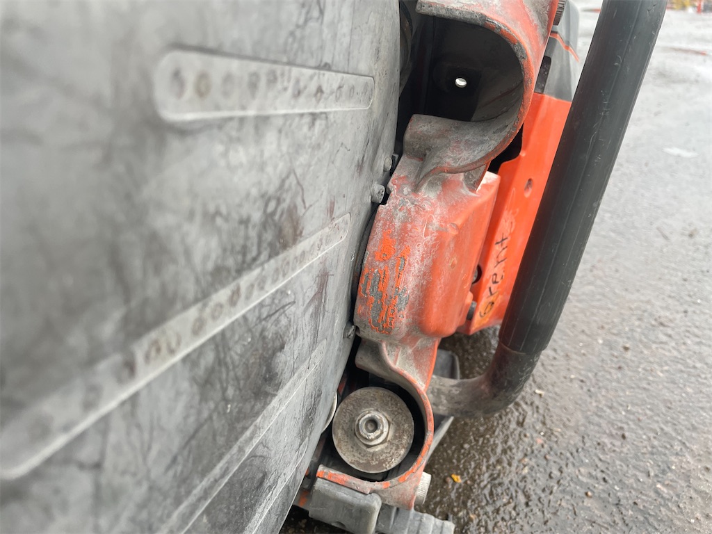 Ringsåg - Husqvarna K960 | Blinto auktioner