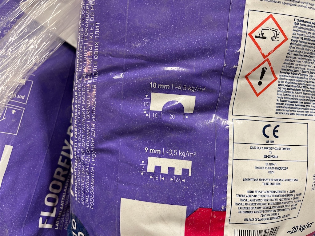 Floorfix DF - Kiilto | Blinto auktioner