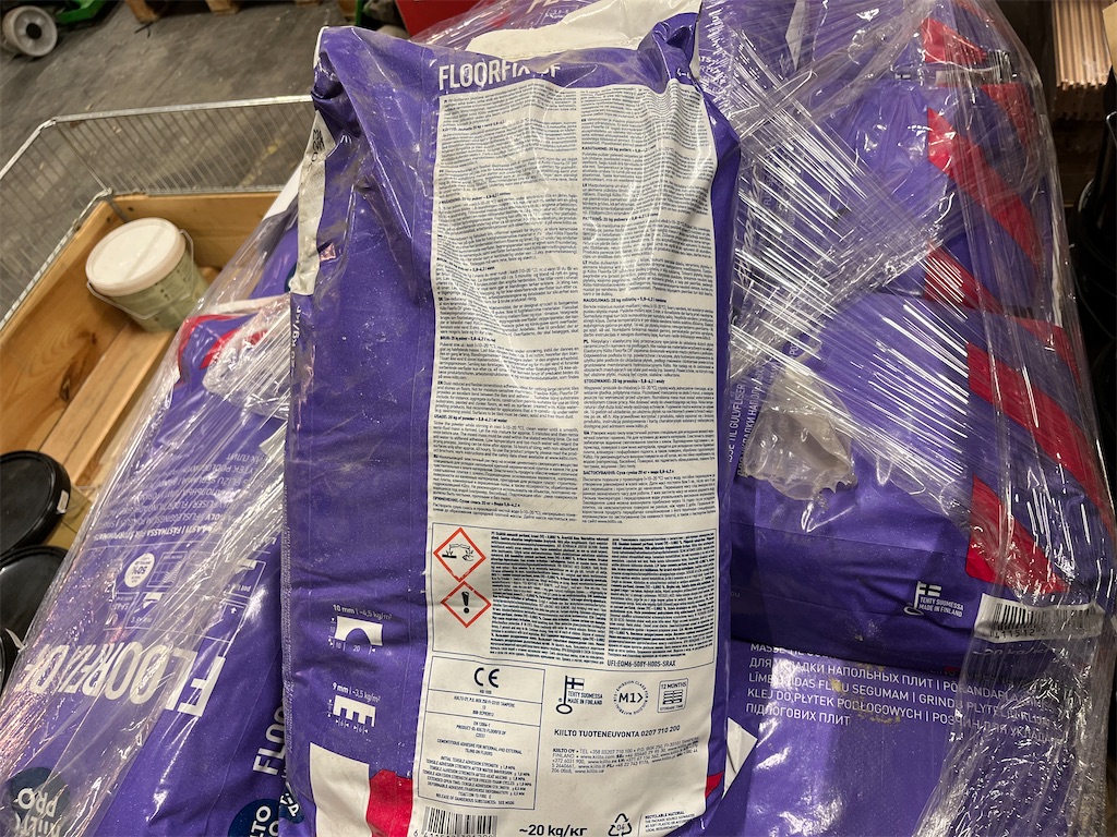 Floorfix DF - Kiilto | Blinto auktioner