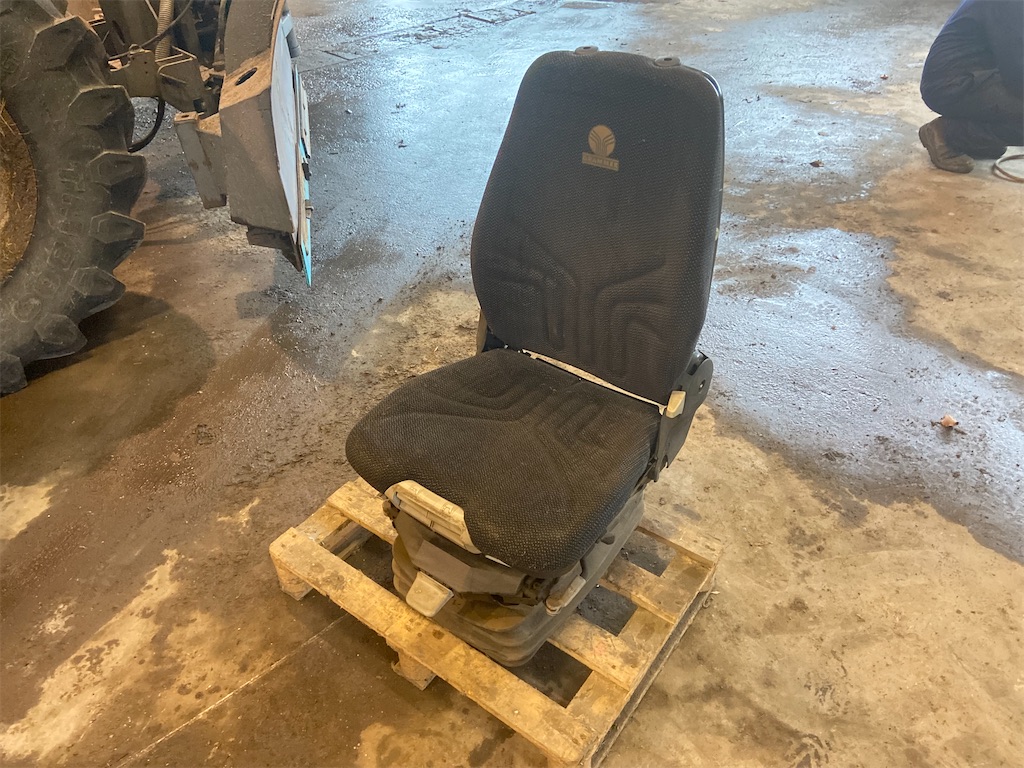 Förarstol - GRAMMER | Blinto auktioner