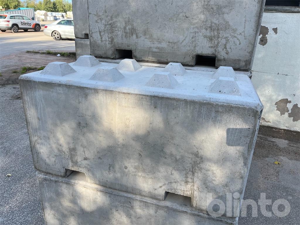 Betonglego - Med Gaffeluttag 30 stycken Nya | Blinto auktioner