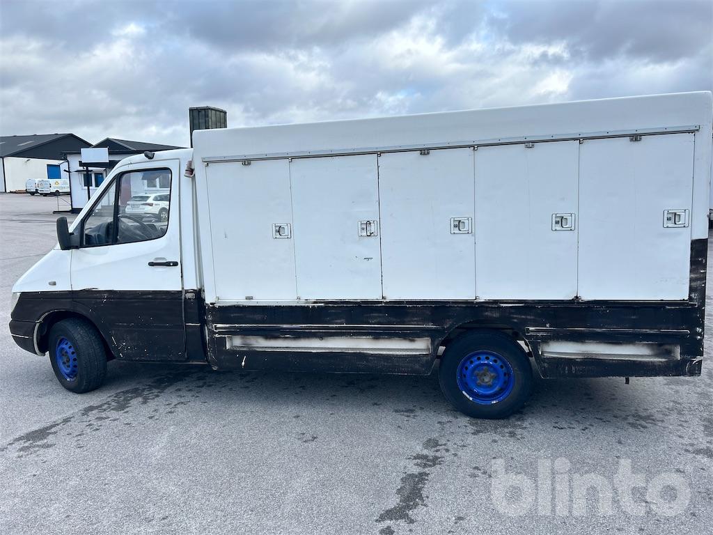 GLASSBIL - MERCEDES BENZ | Blinto auktioner