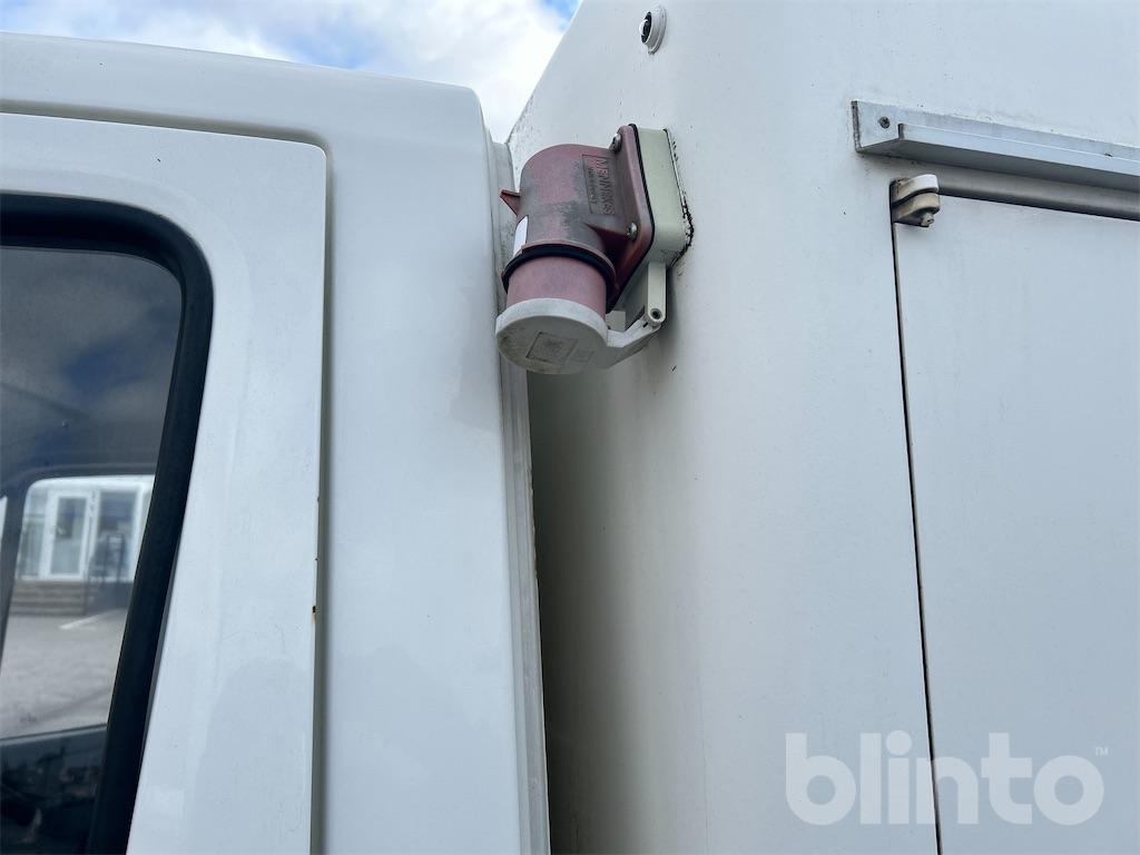 GLASSBIL - MERCEDES BENZ | Blinto