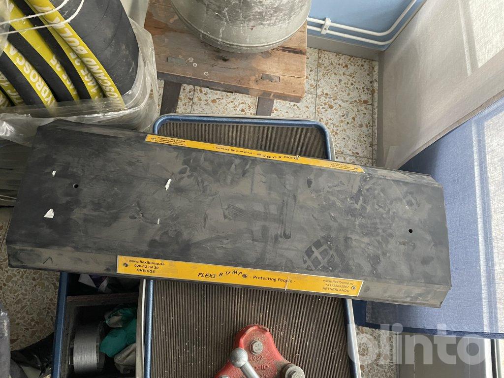 Farthinder - Flexibump | Blinto auktioner