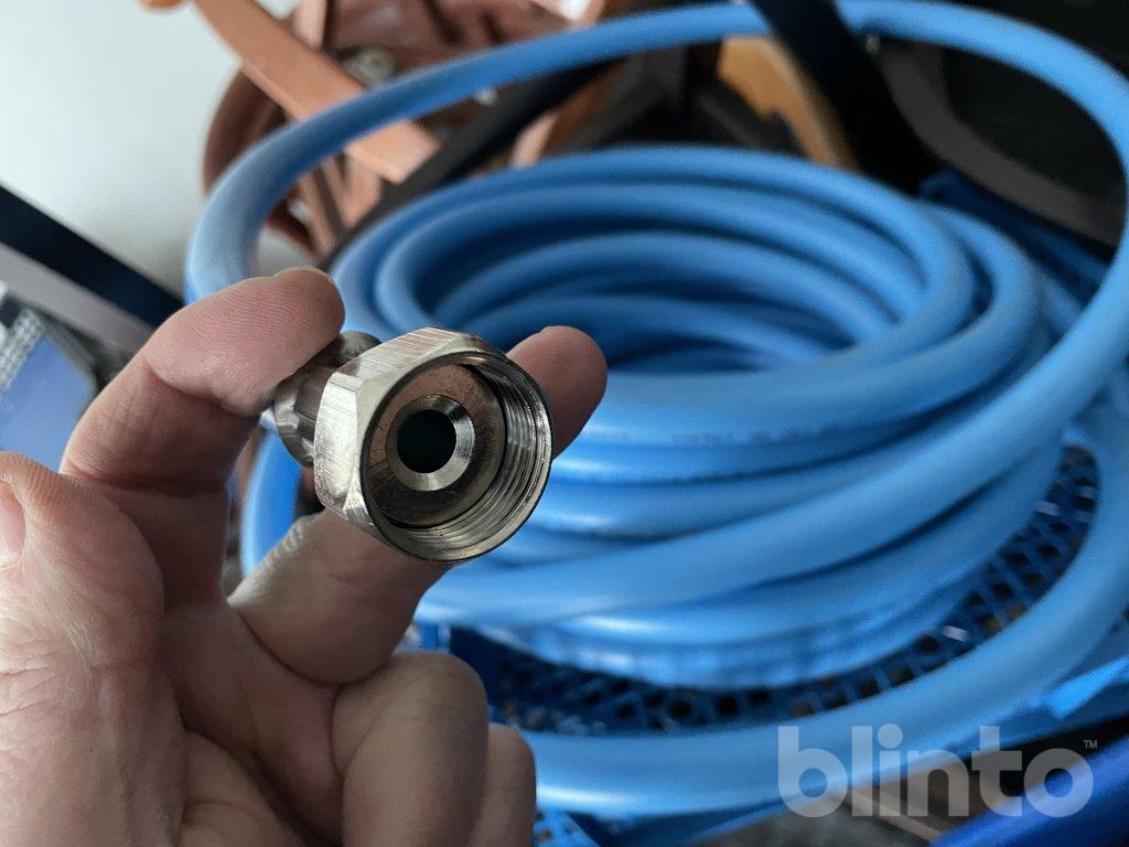 Tryckslang vatten - Termo clen 20 bar | Blinto auktioner