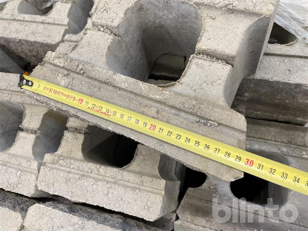 Mursten - 60 st | Blinto auktioner