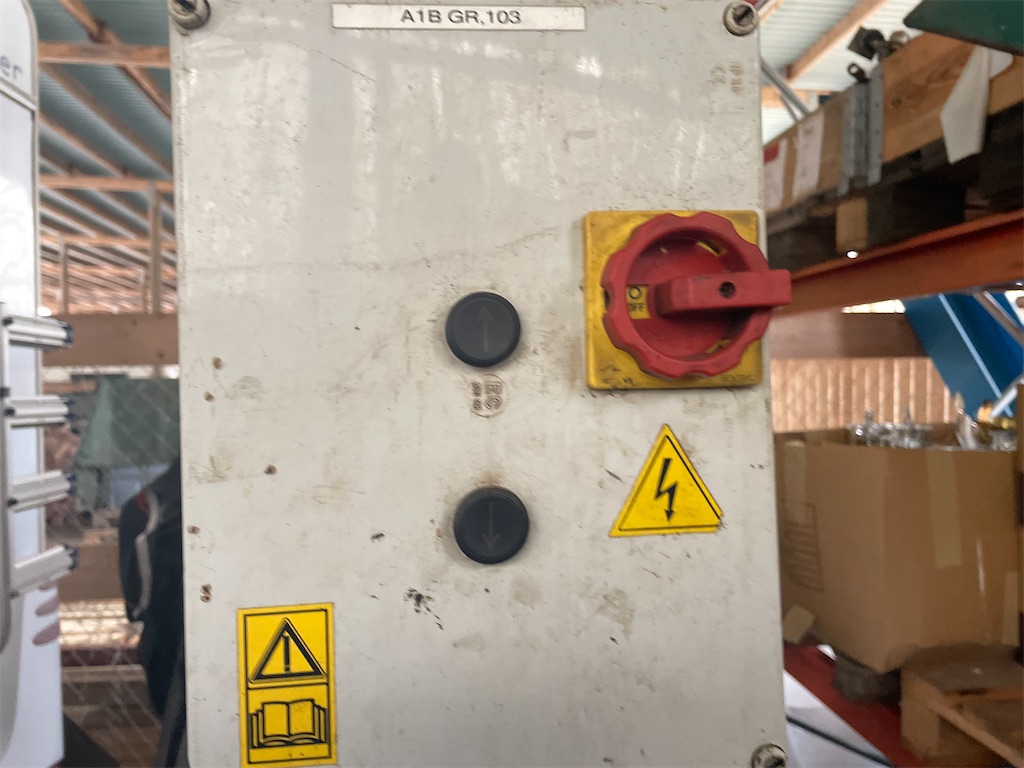 Billyft - OMCN | Blinto auktioner