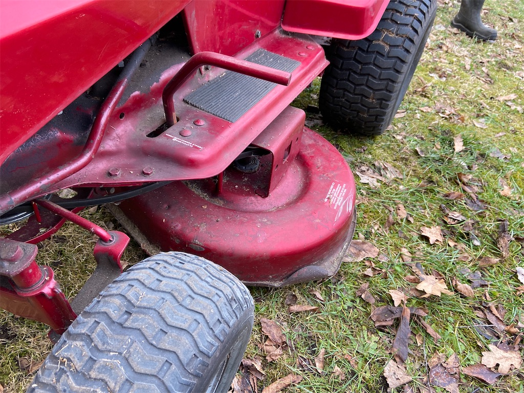 Åkgräsklippare - Murray reparationsobjekt | Blinto auktioner