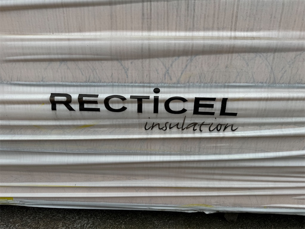 Cellplast - Recticel | Blinto auktioner