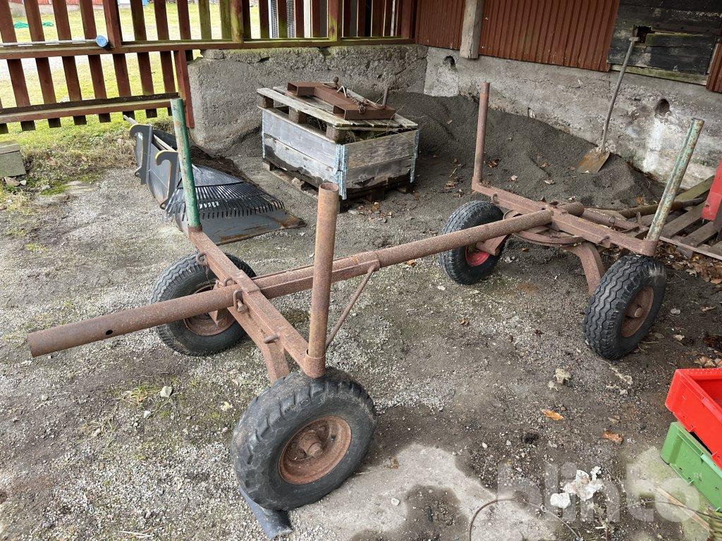 Vagn - Kärra | Blinto auktioner