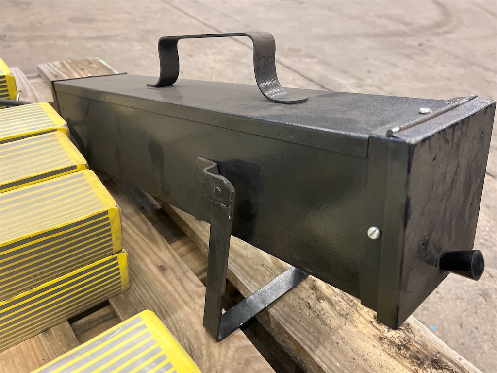 Svetstråd & Svetskog - ESAB & Cromarod parti | Blinto auktioner