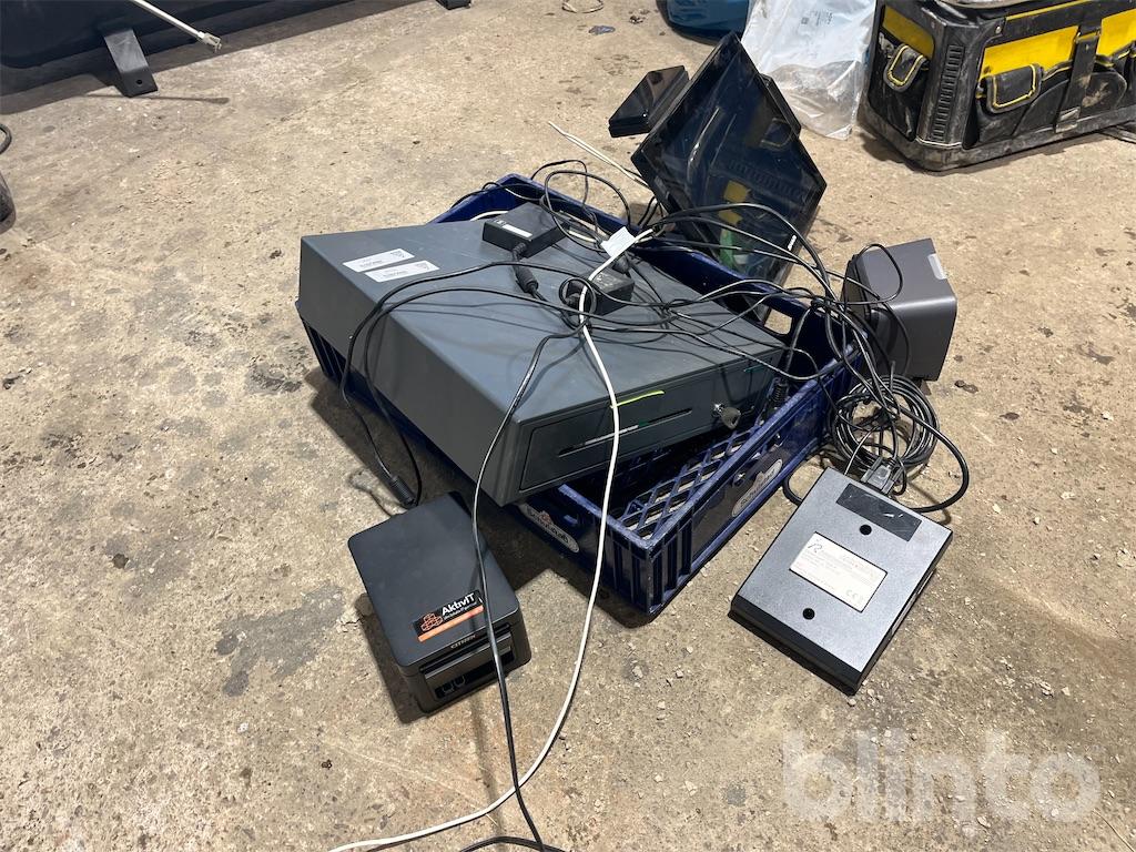 Kassasystem - Arkivit | Blinto auktioner