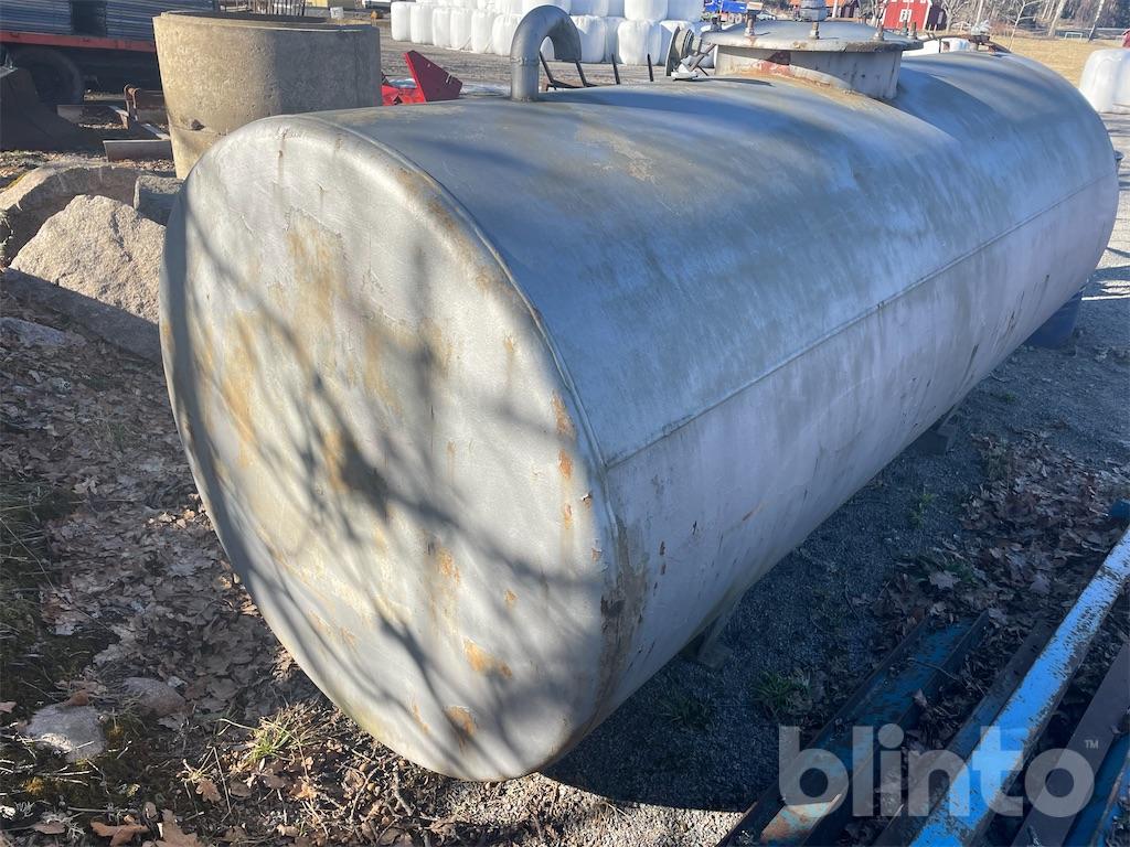 Tank - 3 kubik | Blinto auktioner