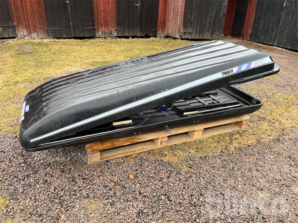 Takbox - Thule 600 | Blinto auktioner