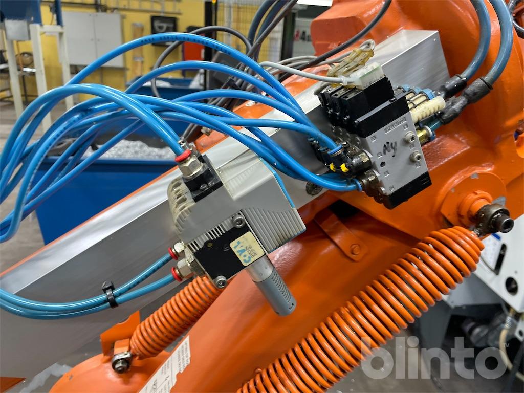 Robotcell - Svia Multiflex 120 | Blinto auktioner