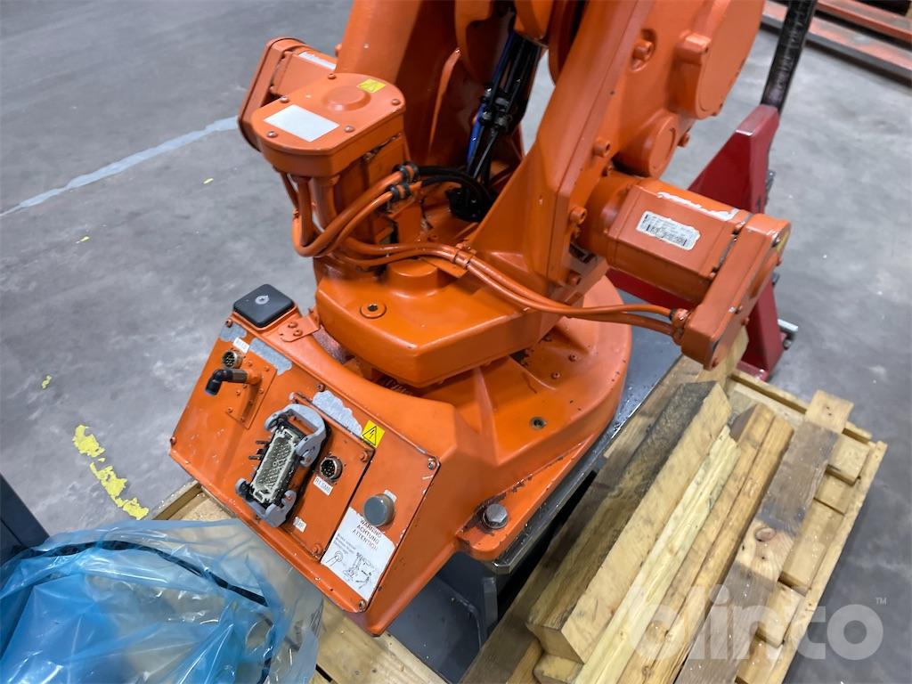 Robotcell - Svia Multiflex 120 | Blinto auktioner