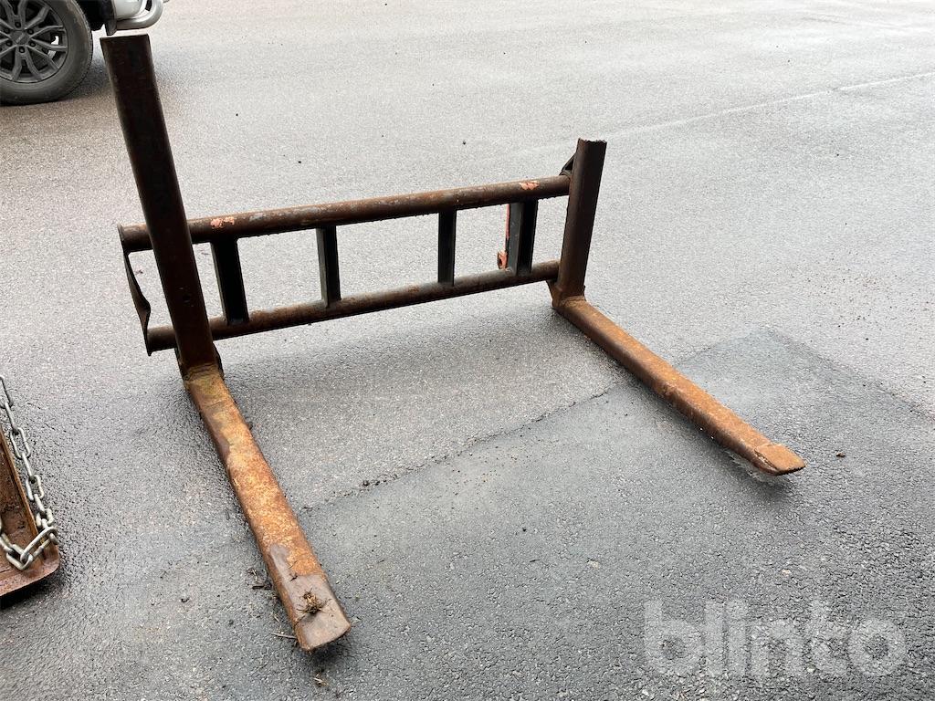 Gafflar - Gaffelställ | Blinto auktioner