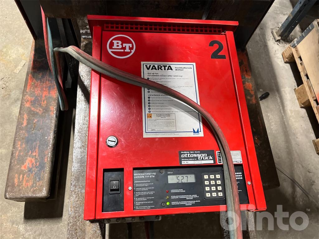 Skjutstativtruck - BT RT1350E / 12 | Blinto auktioner