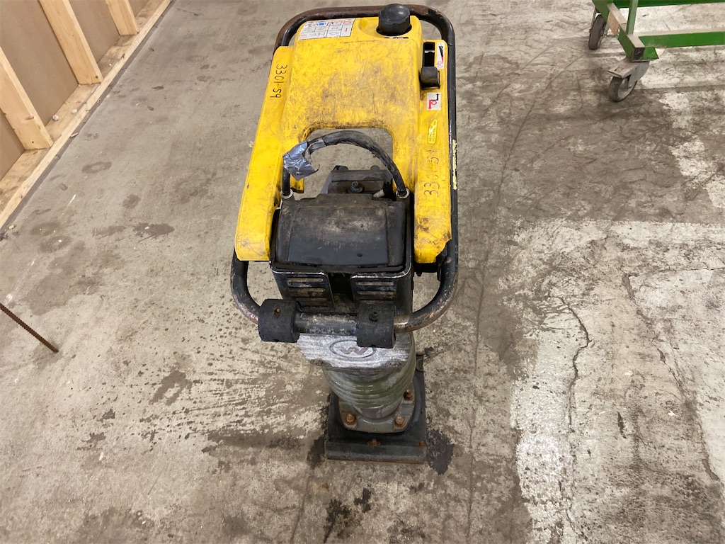 Stamp - Wacker neuson | Blinto auktioner