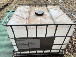 IBC-Tank - 800 liter | Blinto auktioner