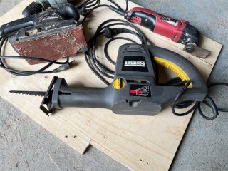 Blandade maskiner - SKIL Bruksbo Multi Tool mm | Blinto auktioner