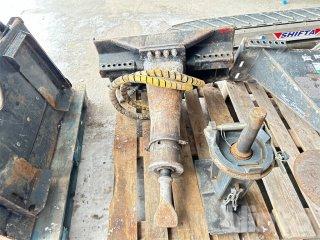 Hydraulhammare - MFC By IR-Bobcat | Blinto auktioner