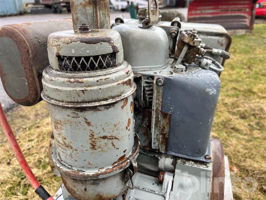 Dieselmotor - Farymann | Blinto auktioner