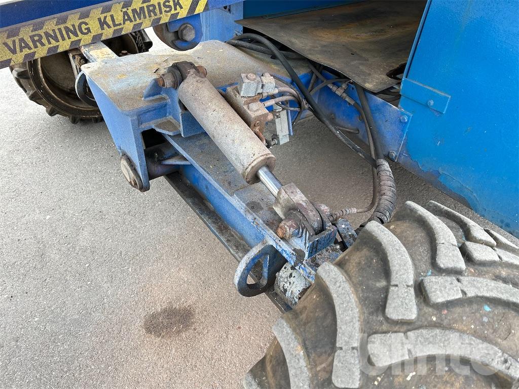 Plattformslift - UpRight SL30SL | Blinto auktioner