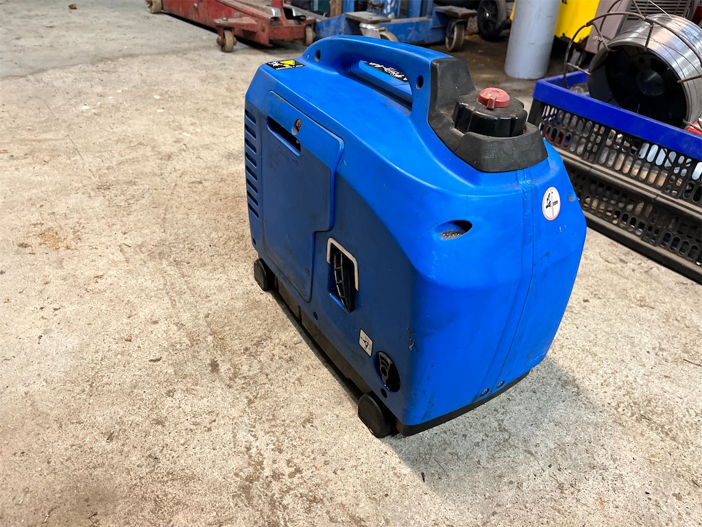 Digital inverter - Biltema Generator G 1000 | Blinto auktioner