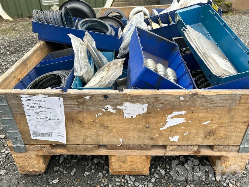 Släpvagnsdelar - Blandade | Blinto auktioner