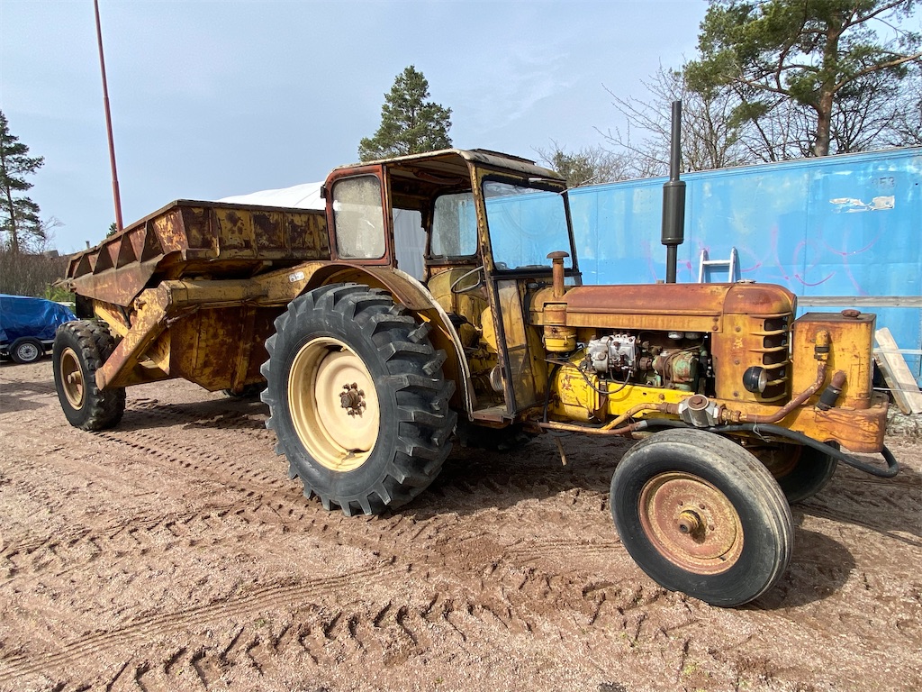 Industritraktor/vagn - Volvo BM 350 | Blinto auktioner