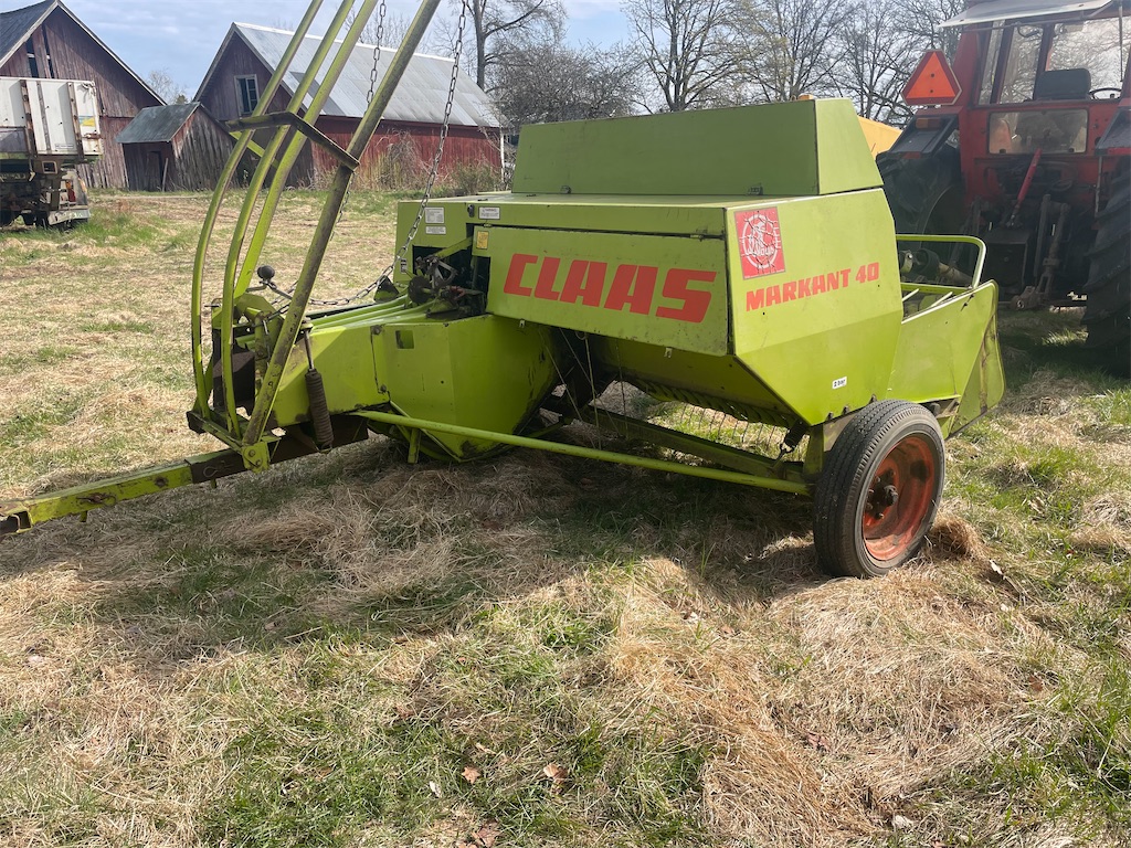 Småbalspress - Claas Markant 40 | Blinto