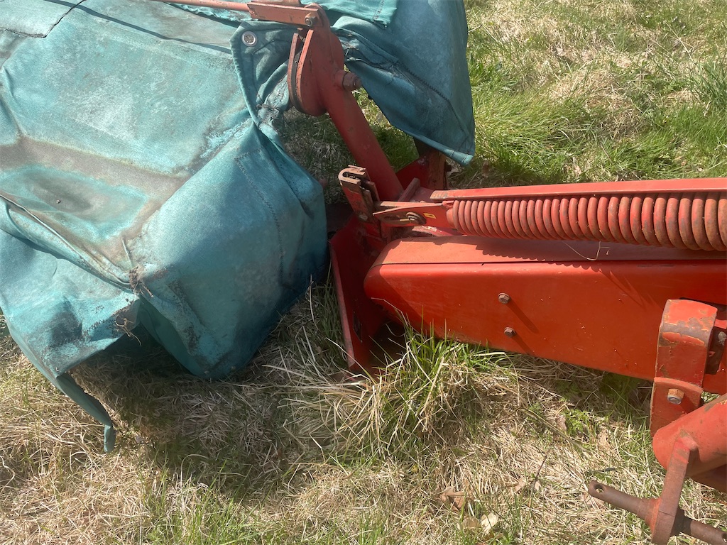 Rotorslåtter - Taarup 204 | Blinto auktioner