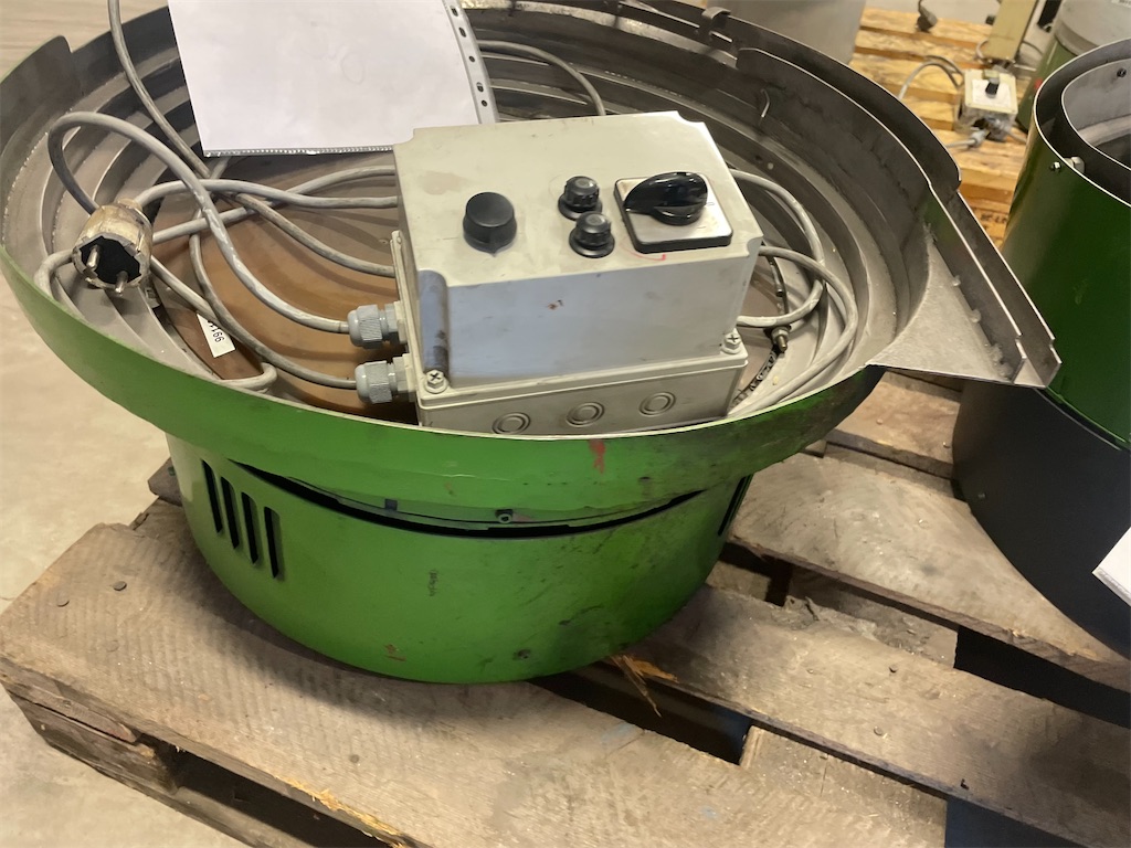 3 Vibramatare - Begner | Blinto auktioner