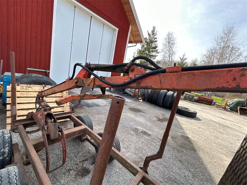 Terrängvagn - VALMET TERRI 1000 DIESEL | Blinto auktioner