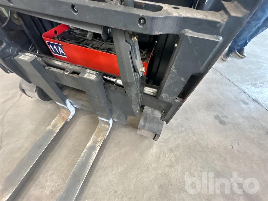 Skjutstativstruck - Linde R14X-03 | Blinto auktioner