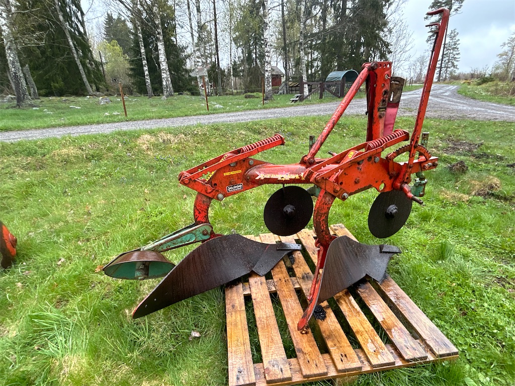 Plog - Kverneland | Blinto auktioner