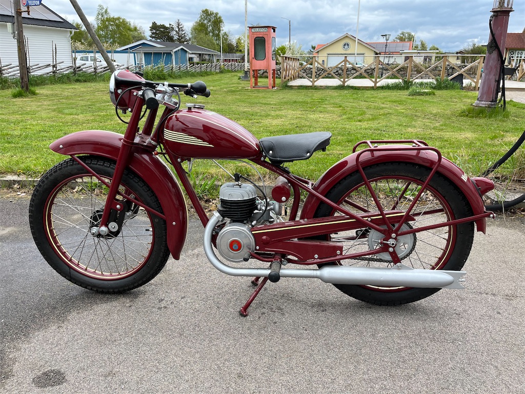 Moped - Husqvarna Rödmyra | Blinto auktioner