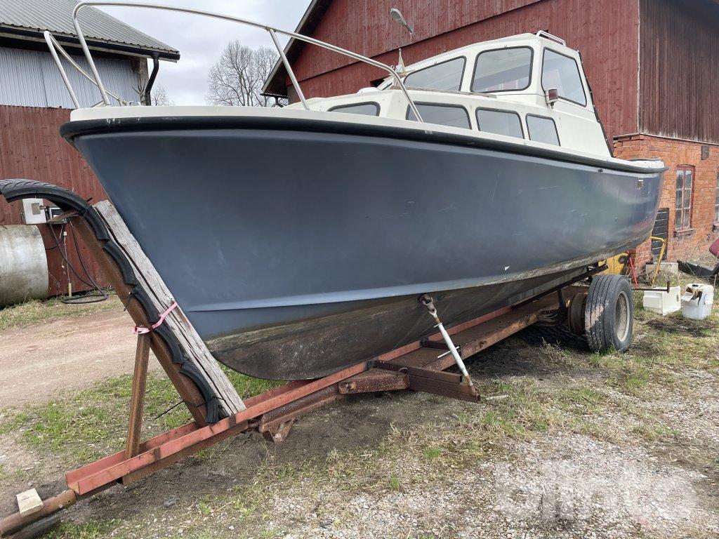 Fisksätra - Arbetsbåt 20 fot | Blinto auktioner