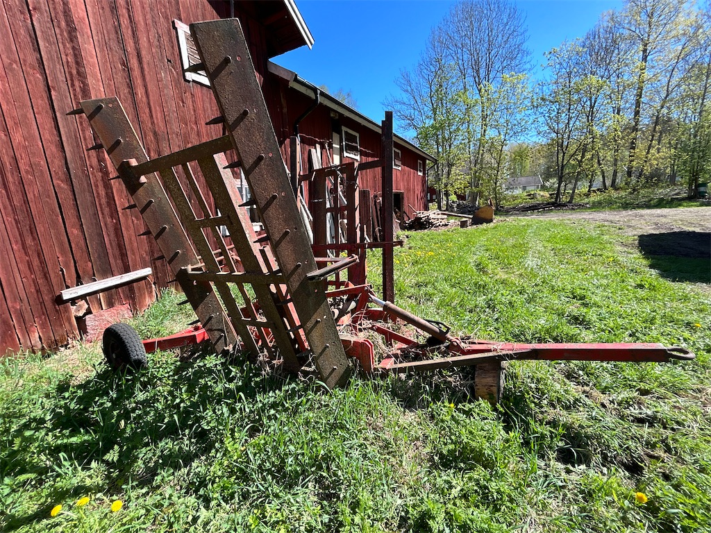 Sladd - Väderstad | Blinto auktioner