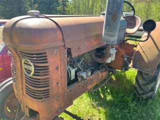 Traktor - VOLVO T 33 1952 | Blinto auktioner