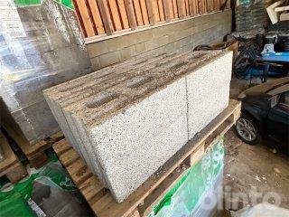 Lecablock - 18 pallar | Blinto auktioner