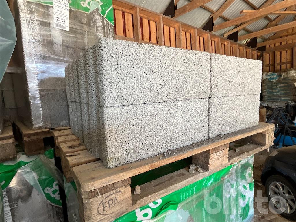 Lecablock - 18 pallar | Blinto auktioner