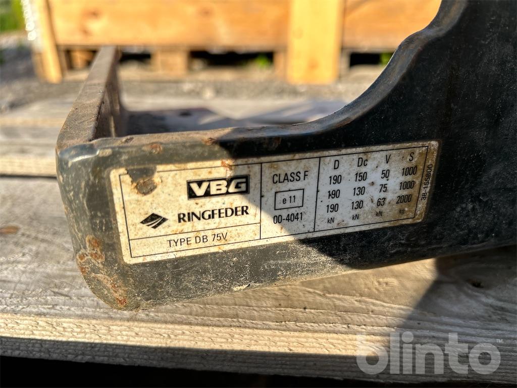 VBG drag - Med balk | Blinto auktioner