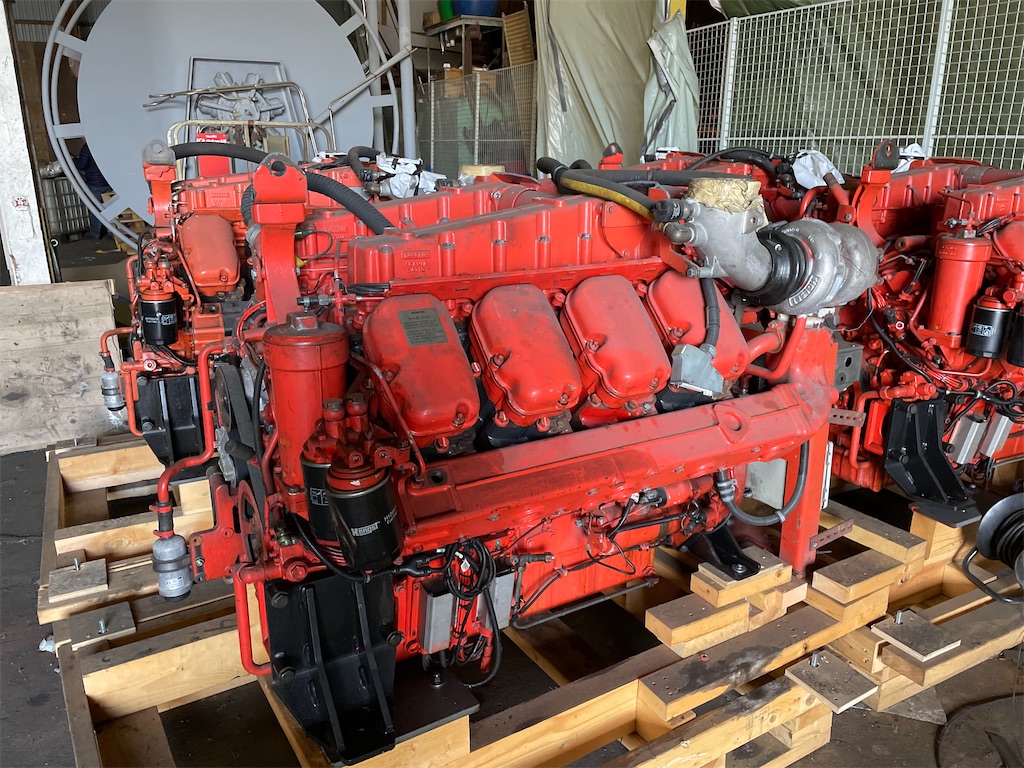 Lastbilsmotorer - Scania DI16 44M | Blinto auktioner