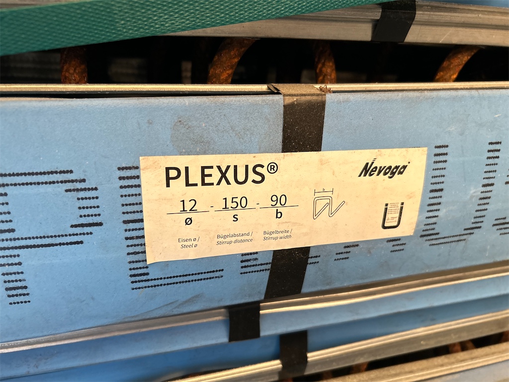 Förtagningslådor - Nevoga Plexus / 96 stycken | Blinto auktioner