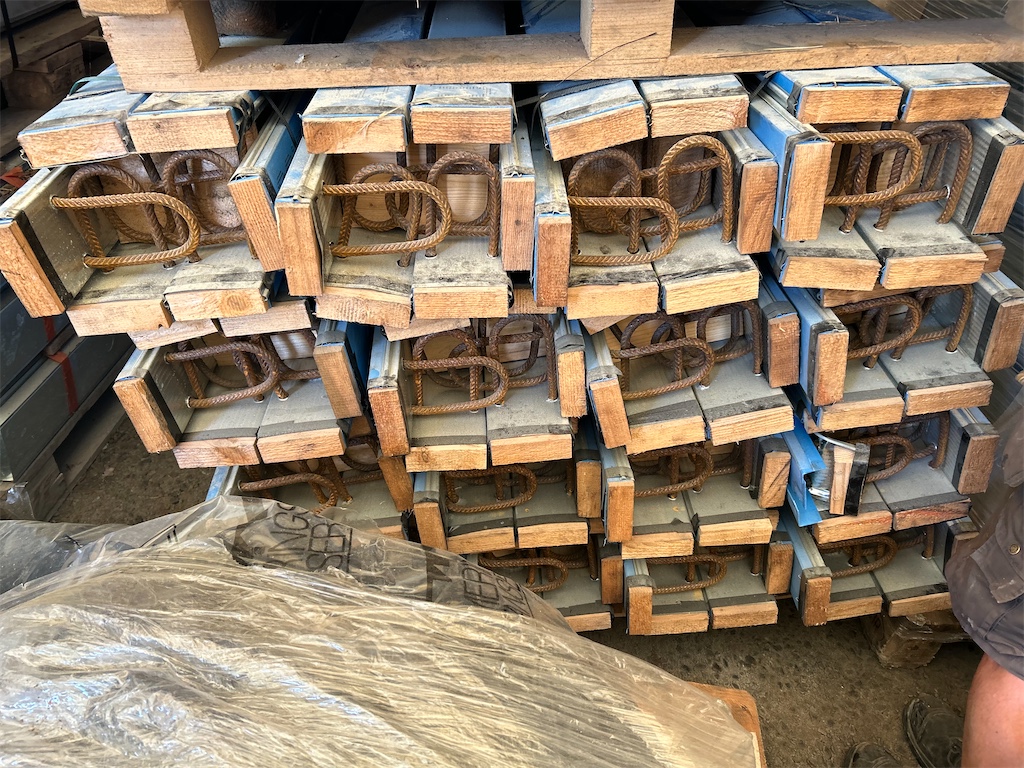 Förtagningslådor - Nevoga Plexus / 96 stycken | Blinto auktioner