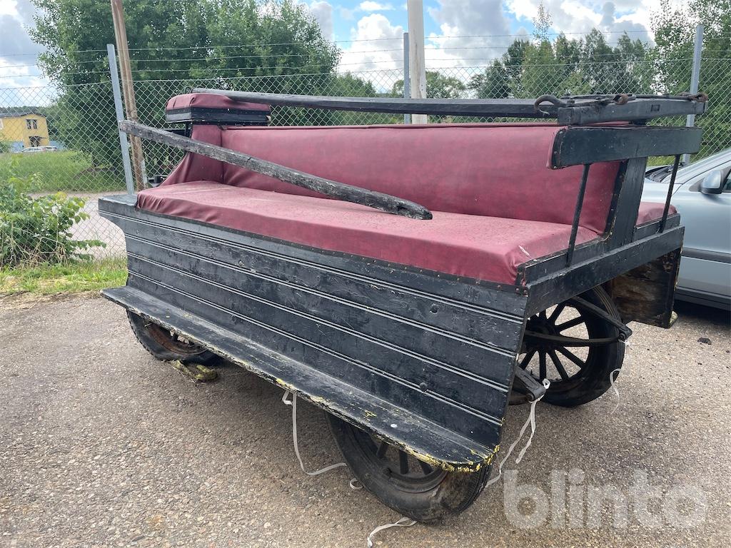Hästkärra - Dragvagn | Blinto auktioner